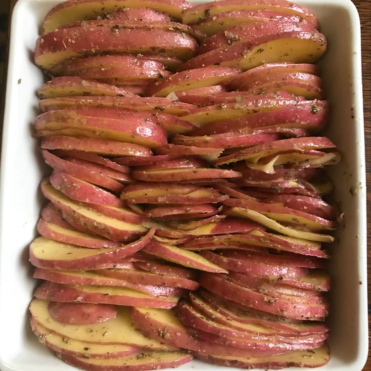 CRISPY LEAF POTATOES WITH OREGANO SALT – Kitch Me Now