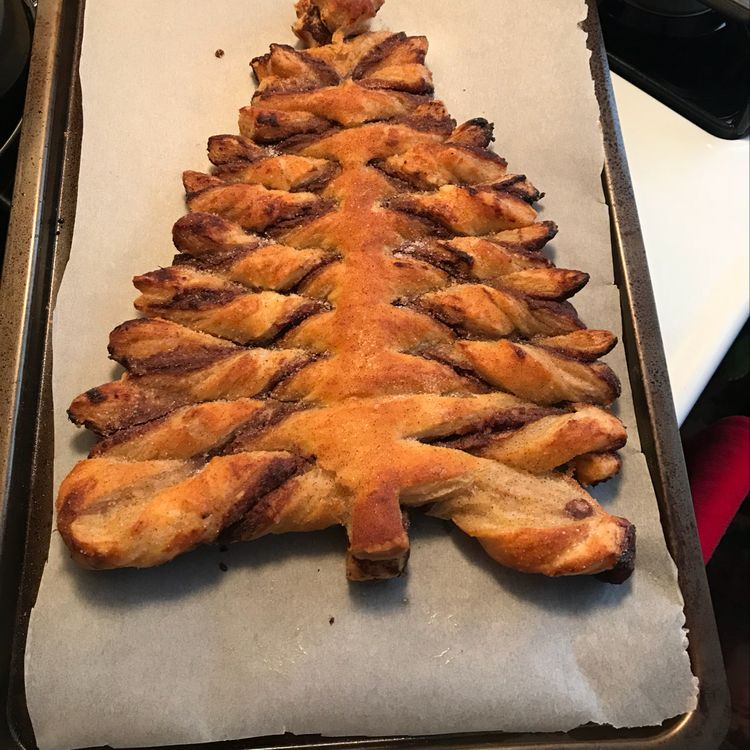 CHURRO NUTELLA CHRISTMAS TREE (PASTRY TREE) – Kitch Me Now