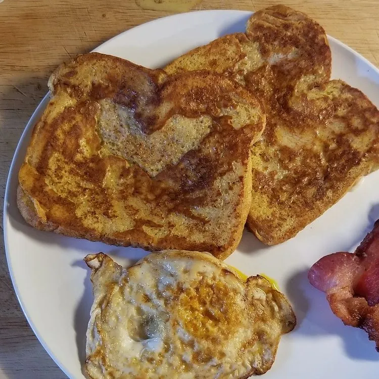 FARMHOUSE FRENCH TOAST – Kitch Me Now