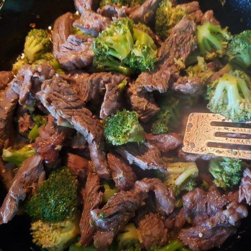 Quick and Delicious: Lemon Garlic Butter Steak and Broccoli Skillet ...