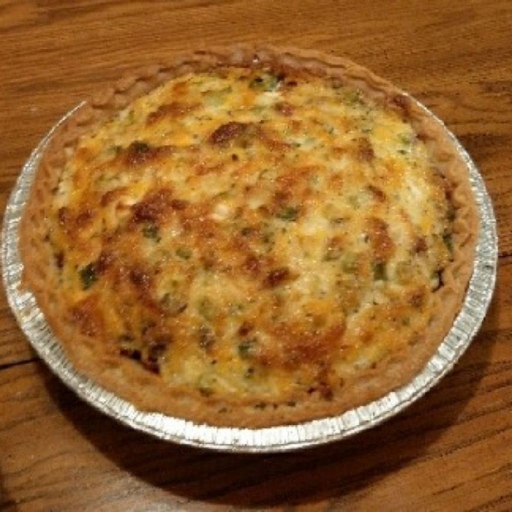 Savory Delight: Irresistible Bacon Onion Tomato Pie Recipe! – Kitch Me Now